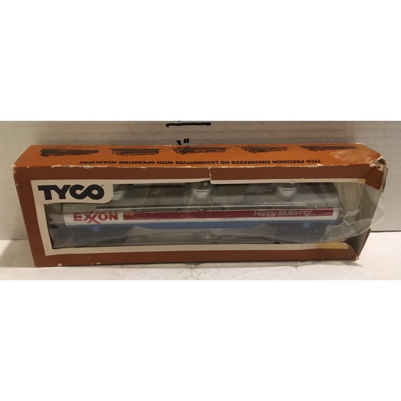 tyco | Other | Vintage Tyco Ho Scale Electronic Train Exxon Triple Done ...